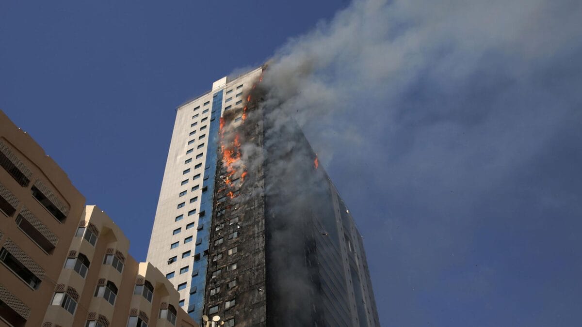 درک تأثیر نما بر گسترش آتش در ساختمان‌های بلندمرتبه – مشاور تخصصی نما ...